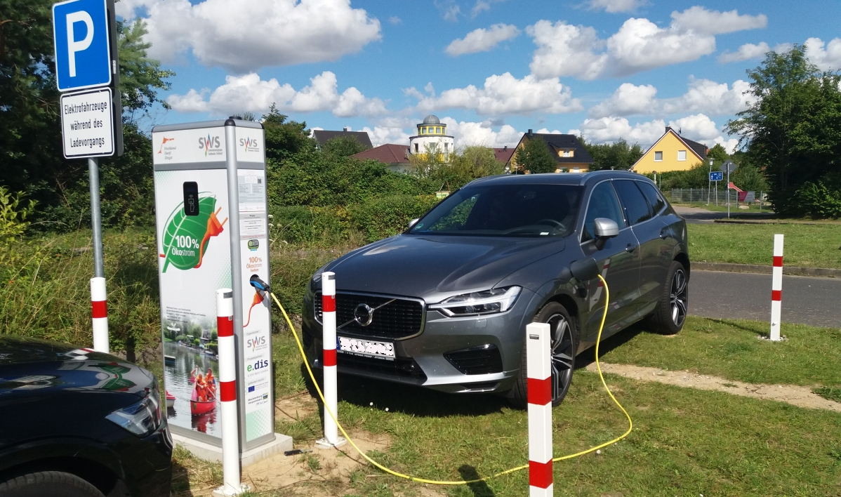 E-Auto-Ladestation am Vogelpark Marlow