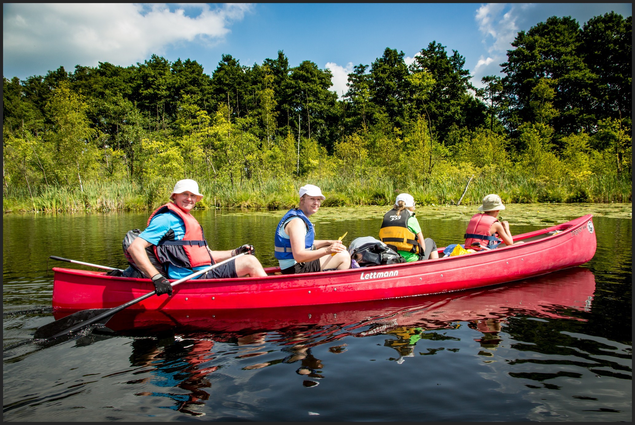 Canoe rental Paddle Paul