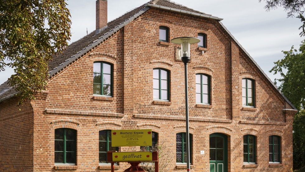 Kneese cidery and Schwarz' distillery